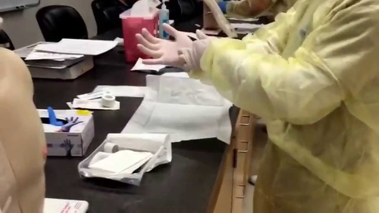 Central line flush and dressing change - YouTube