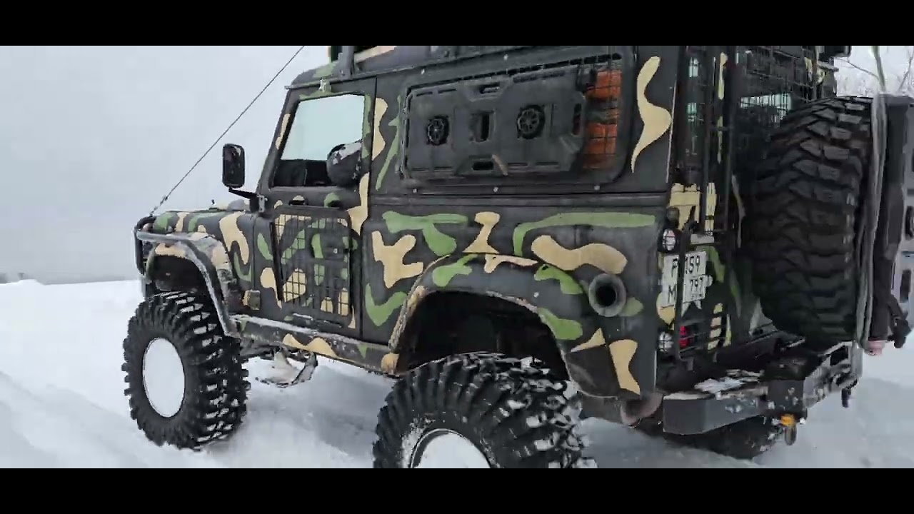 Land Rover Defender 90 MAXI-DRIVE portal axles - YouTube