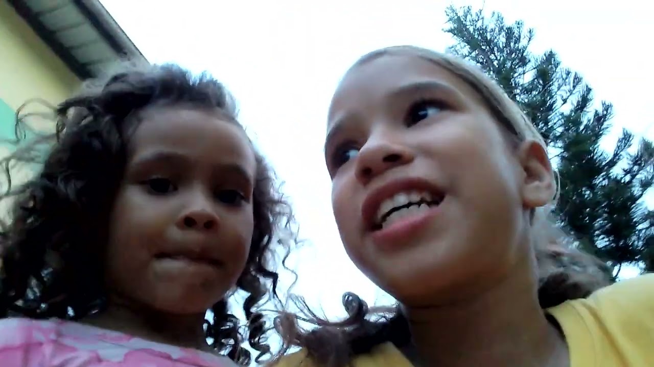 Brincando De Pique Nique Com Minhas Primas Youtube