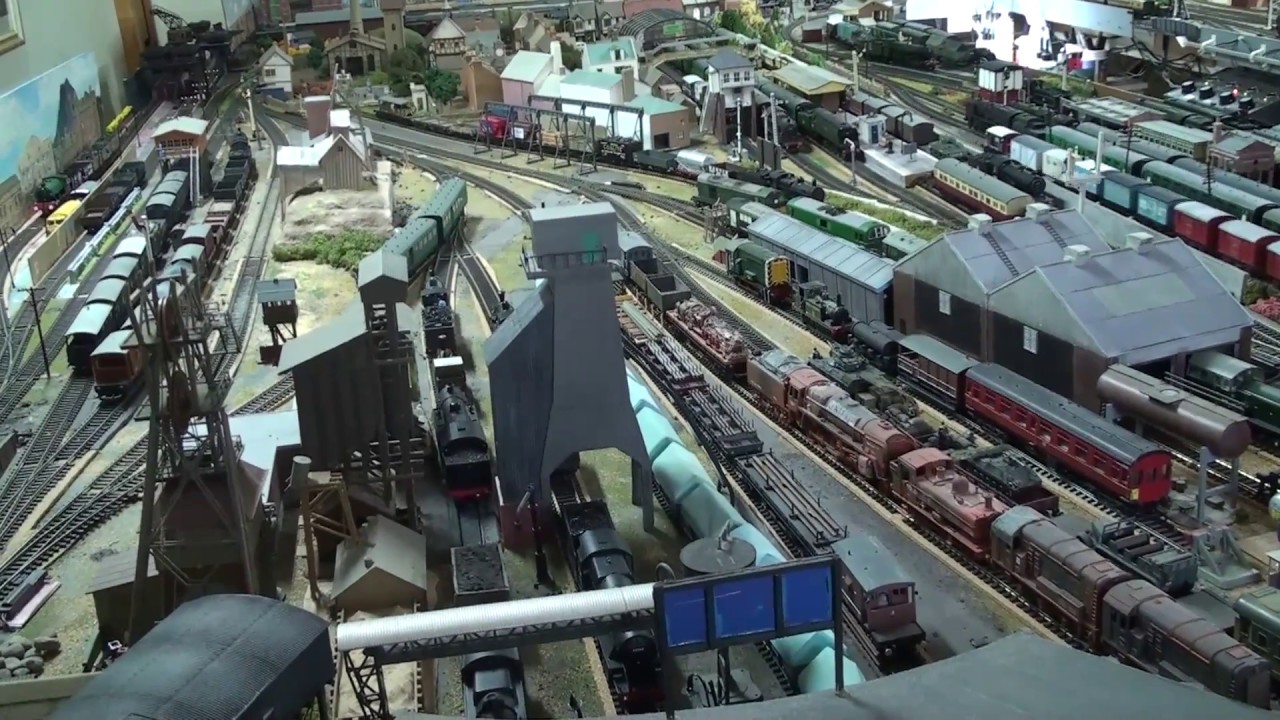 "From a Distance"-Model Railways 00 Gauge - YouTube