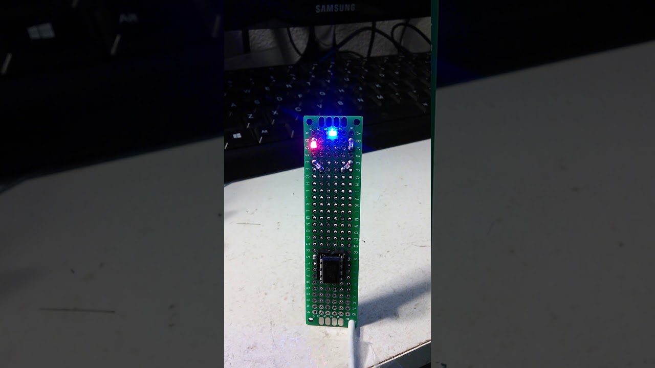 ATtiny85 project using 5 SMT LEDs - YouTube