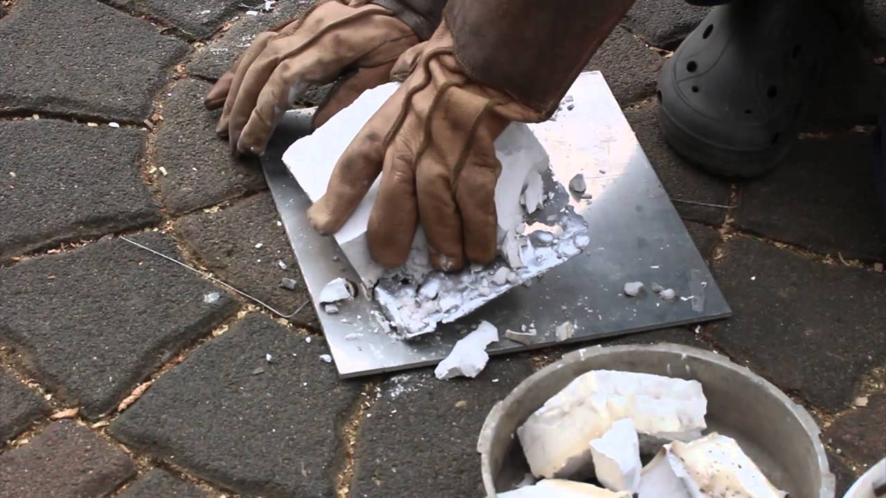 Left 4 Dead Zombie Hand - Teil 2 / Part 2: Aluminiumguss / The casting ...