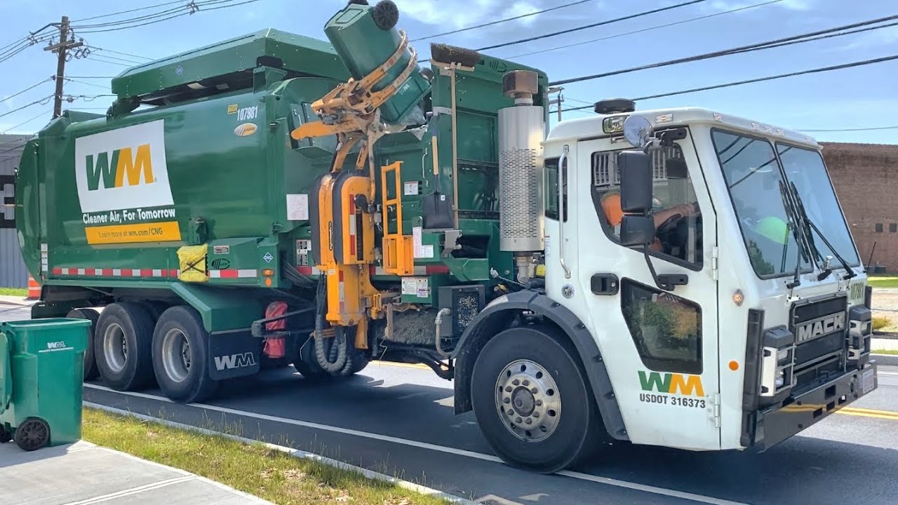 Waste Management 107881 | Mack LR Labrie Automizer ASL - YouTube