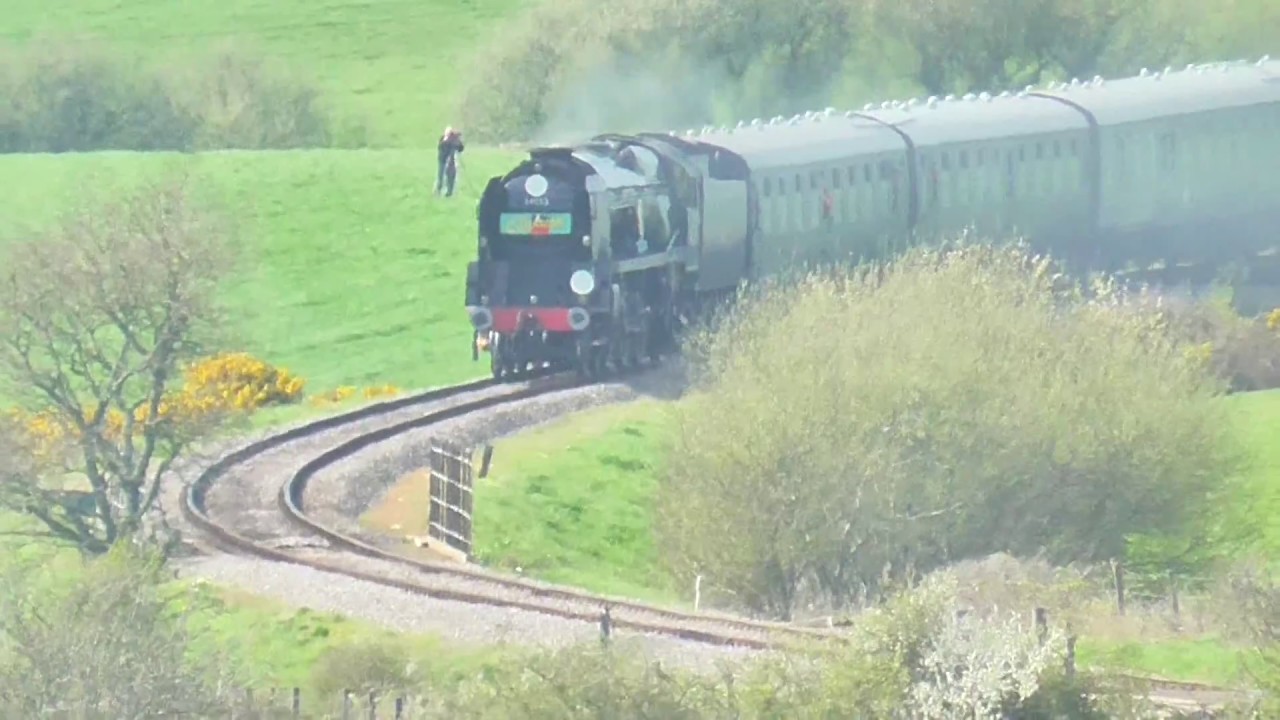 bullied pacific's at harmans cross - 2.4.2017 - YouTube