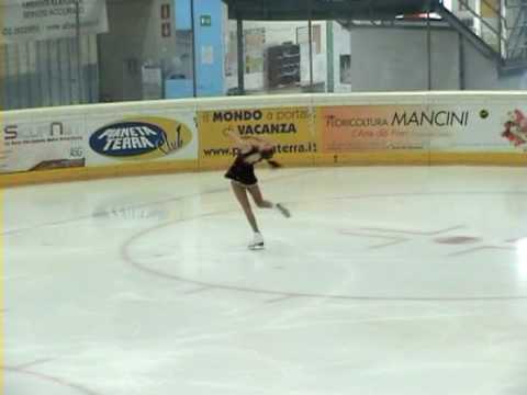 Tutti In Pista 2009 - Sofia Curci - Sesto Ice Skate - YouTube