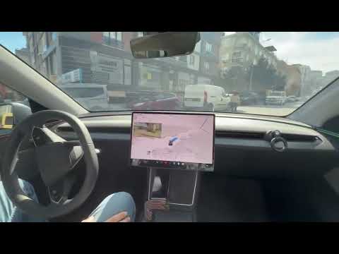 Tesla FSD Türkiye Yollarında: Sürücülerin %95'inden Daha İyi Sürüyor!