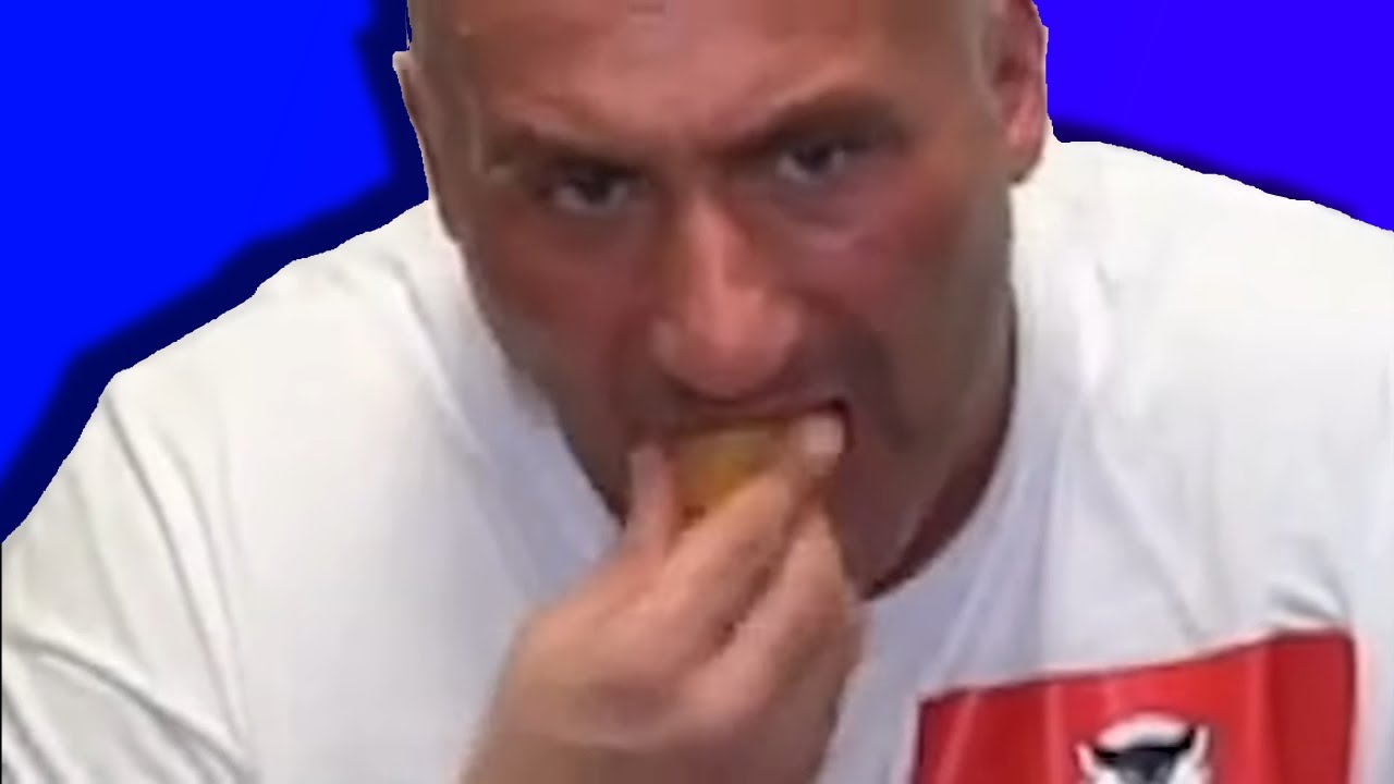 Zadowolony Najman rzyga pomarańczą - YouTube