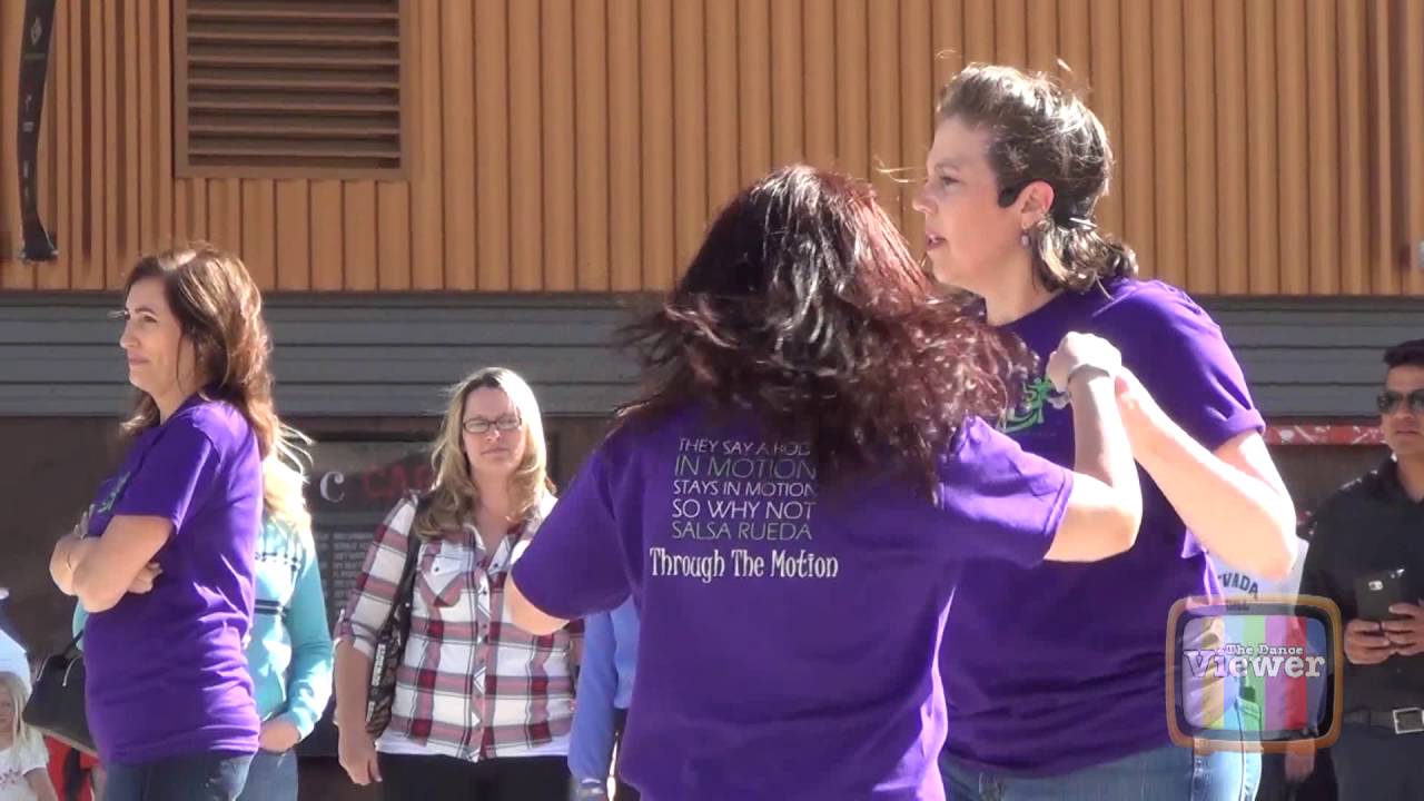 Salsa Rueda FLASHMOB in Reno, NV - YouTube