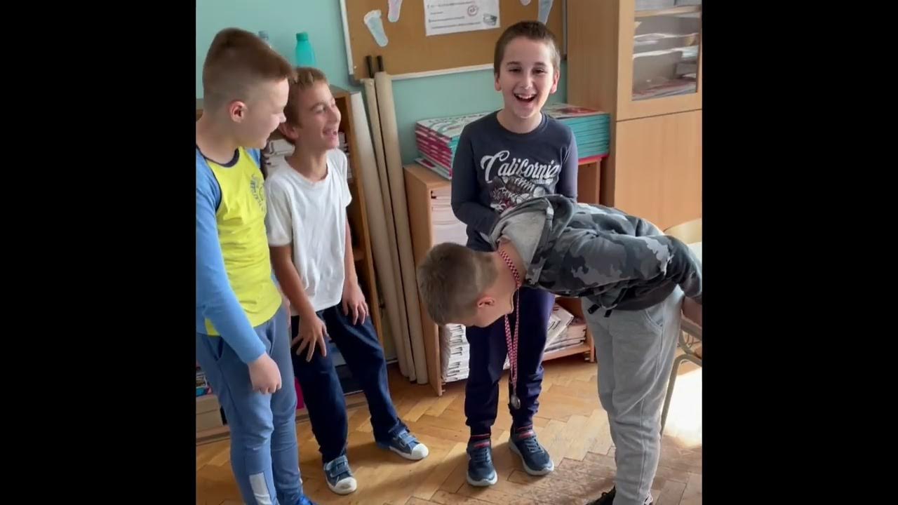 Oboji svijet - YouTube