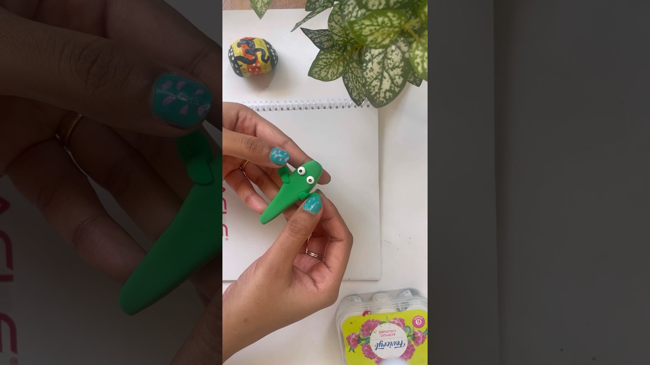 DIY Crocodile with Clay 🐊 Crocodile Clay Art 🤩Clay Animal 🐊 #diy # ...