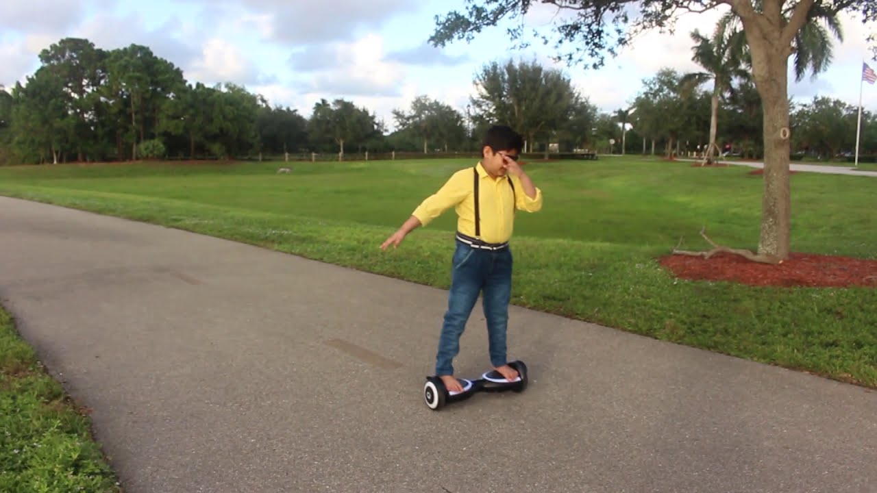 How to Ride Hoverboard + Unboxing & My First Ride - YouTube