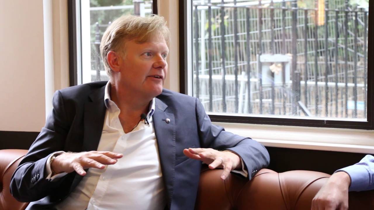 People Tell Richard Stuff - Simon Calver - YouTube