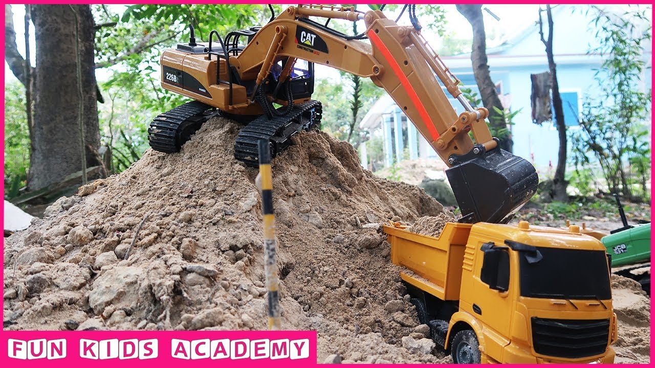 Excavator videos for children | Excavators JCB, CAT at work and Trucks ...