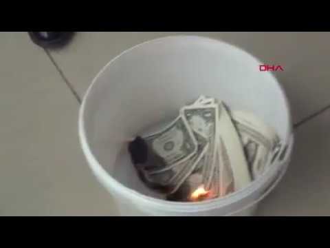 Şanlıurfa'da Hasan İzöl adlı iş adamı, ABD'ye tepki olarak dolar yaktı