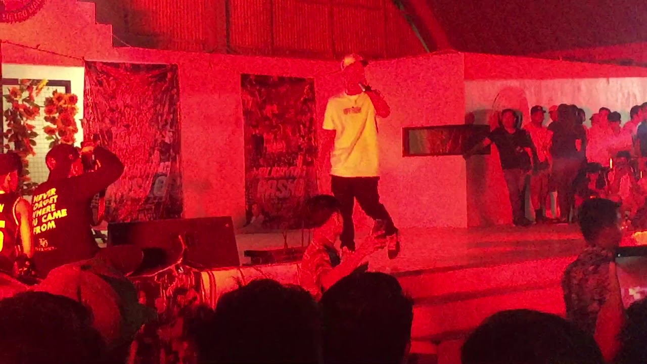 Kent MNL - Filipino boy LIVE MALIGAYANG PASKO CONCERT DEC 19 2019 - YouTube