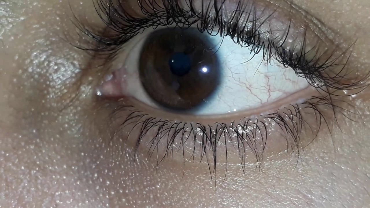 Most zoomed human eye - YouTube