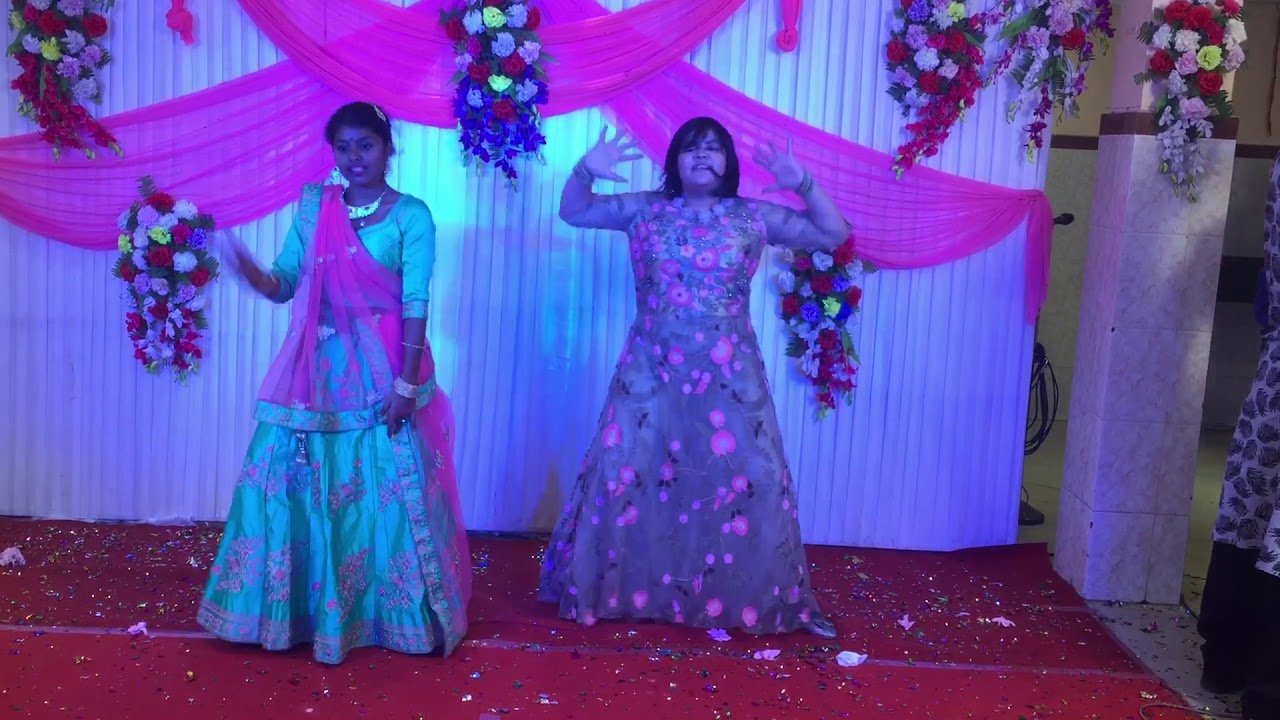 Bala dance three years ago in a sangeet function - YouTube