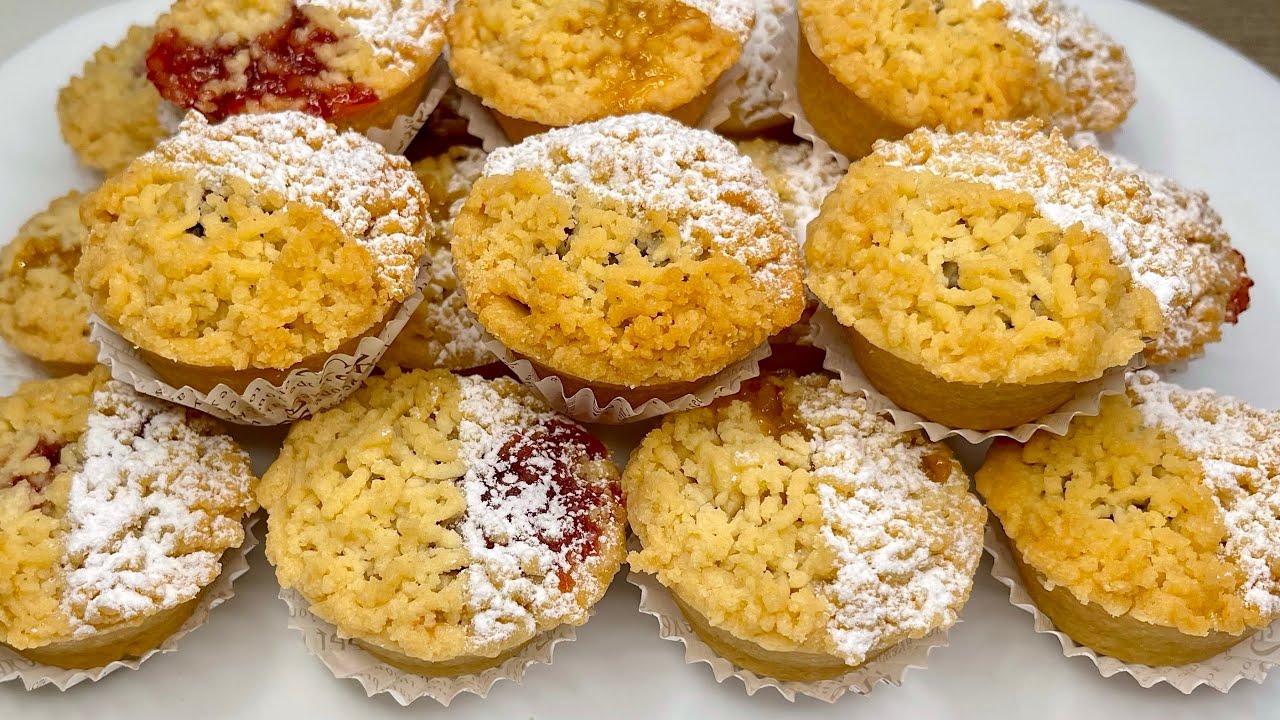 PASTRY BISCUITS very soft with a creamy heart melt in your mouth! Easy ...