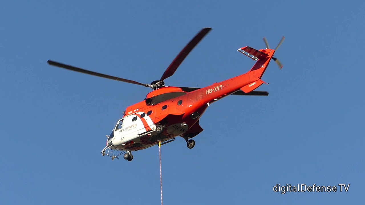 [digitalDefense] - Schweizer Heli über unserem Büro :-) - Wir grüßen ...