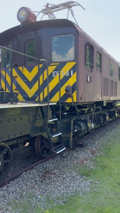 【かつての頼れる瀬野八ニキ】EF59！ - YouTube