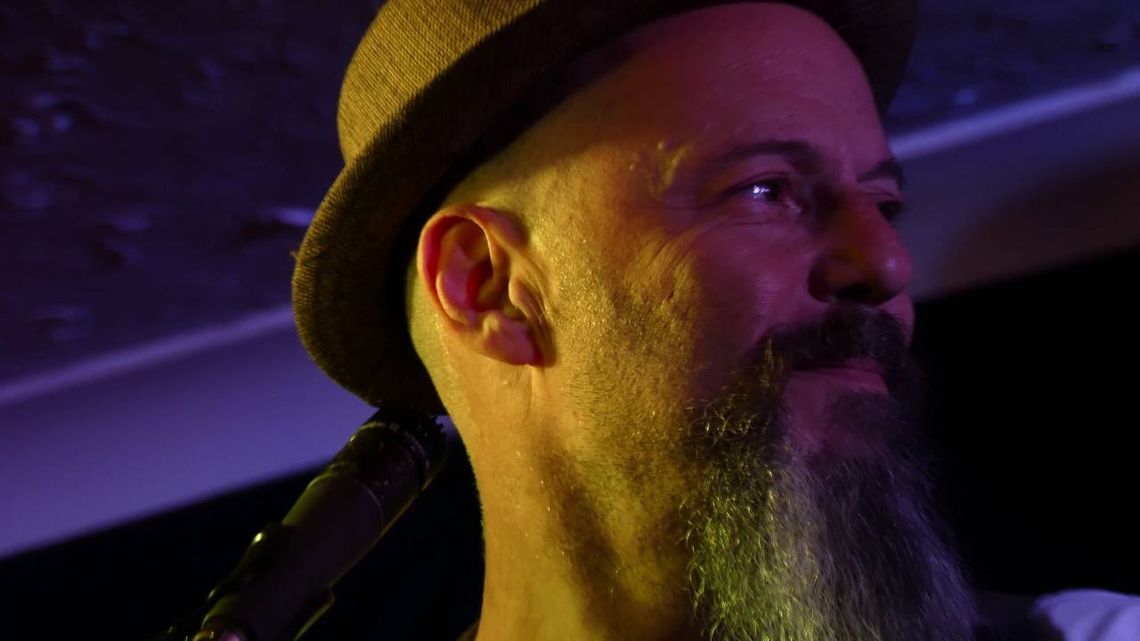 Debbie Bond with "Radiator" Rick Asherson - "Help Me" - Tuesday Night ...