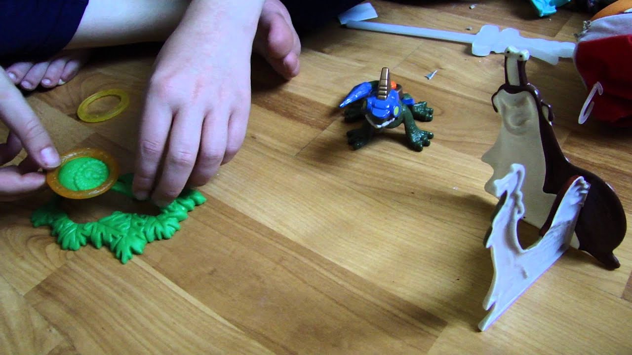 McDonalds Happy Meal Toy Epic # 4 Mub & rub Ring Tosser by Spiderman ...