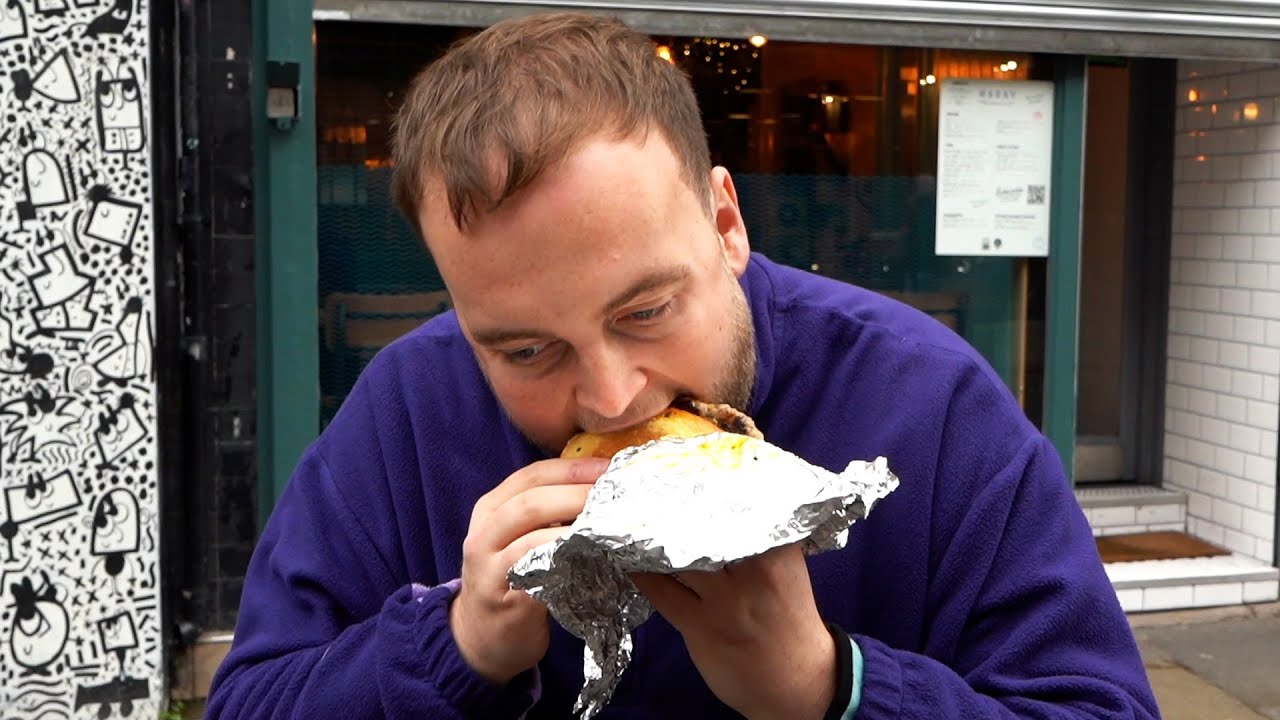 WE REVIEW A BREAKFAST SANDWICH IN LIVERPOOL | FOOD REVIEW CLUB - YouTube