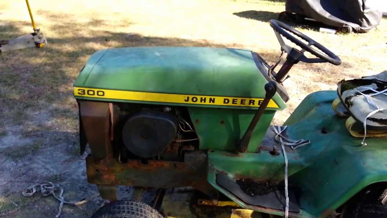 Allis Chalmers B110, Big Ten and John Deere 300 - YouTube