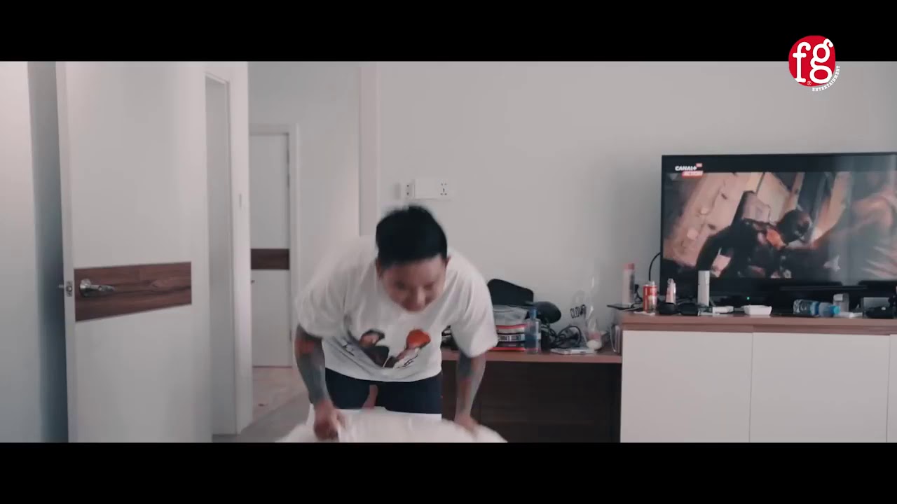 အလိုအပ်ဆုံးအရာ- Phyo Layy Feat : Bunny Phyo - YouTube