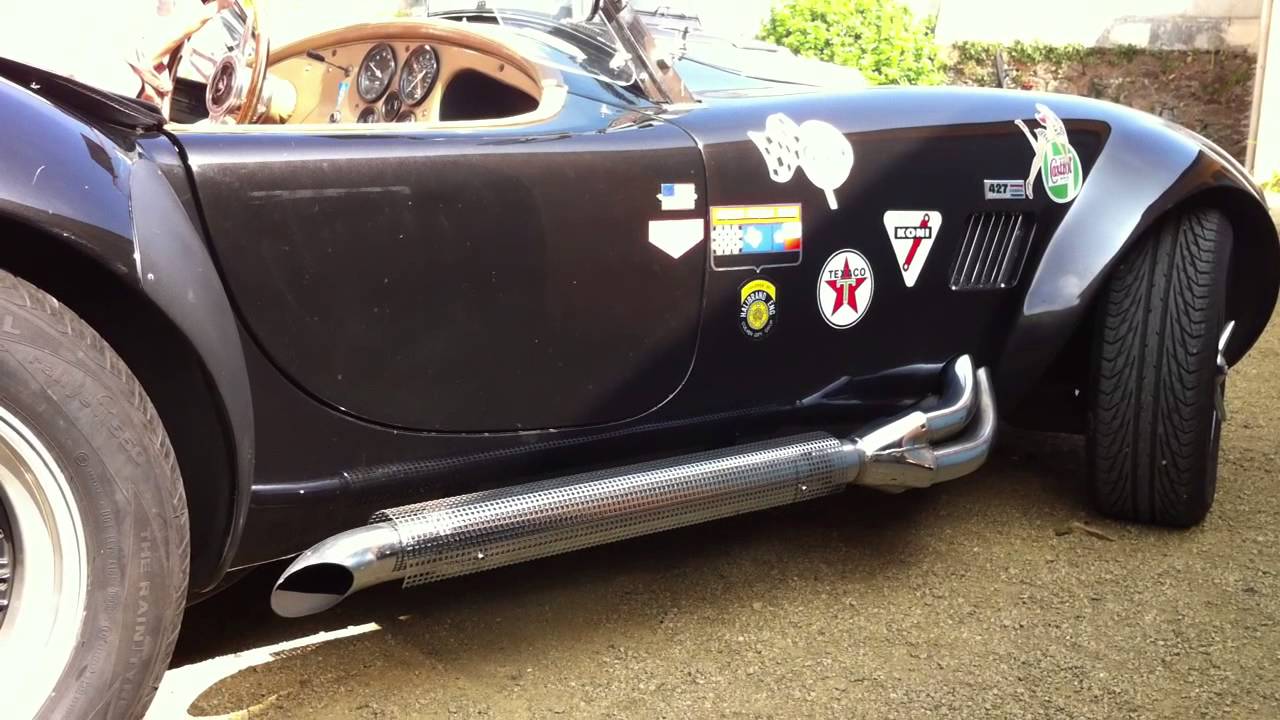 QW Custom / AC Cobra - YouTube