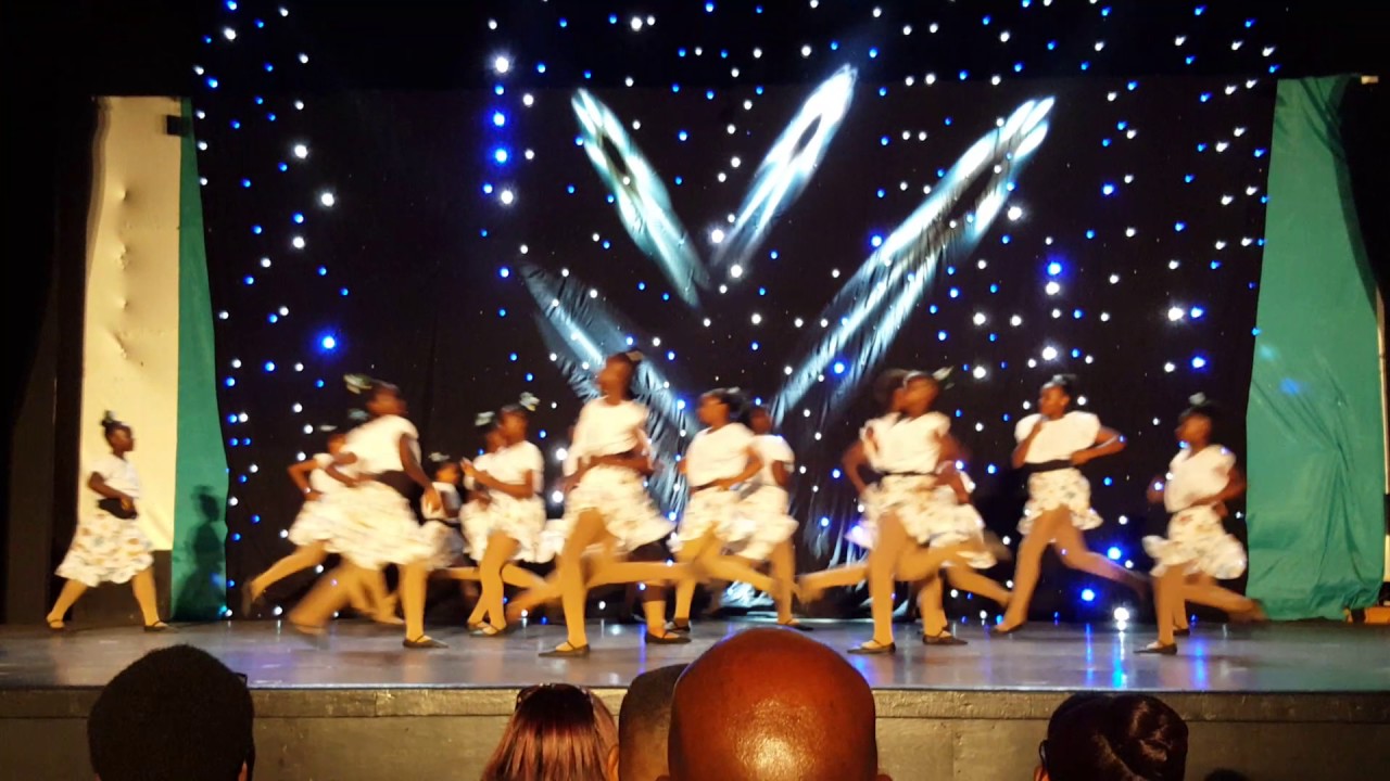 Ambria Davis in Ballet ll National Dance School of Bahamas - YouTube