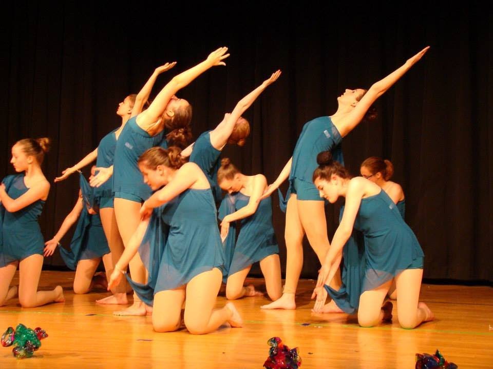 2014 HS Contemporary - "Chihuly Glass Sculptures" - YouTube