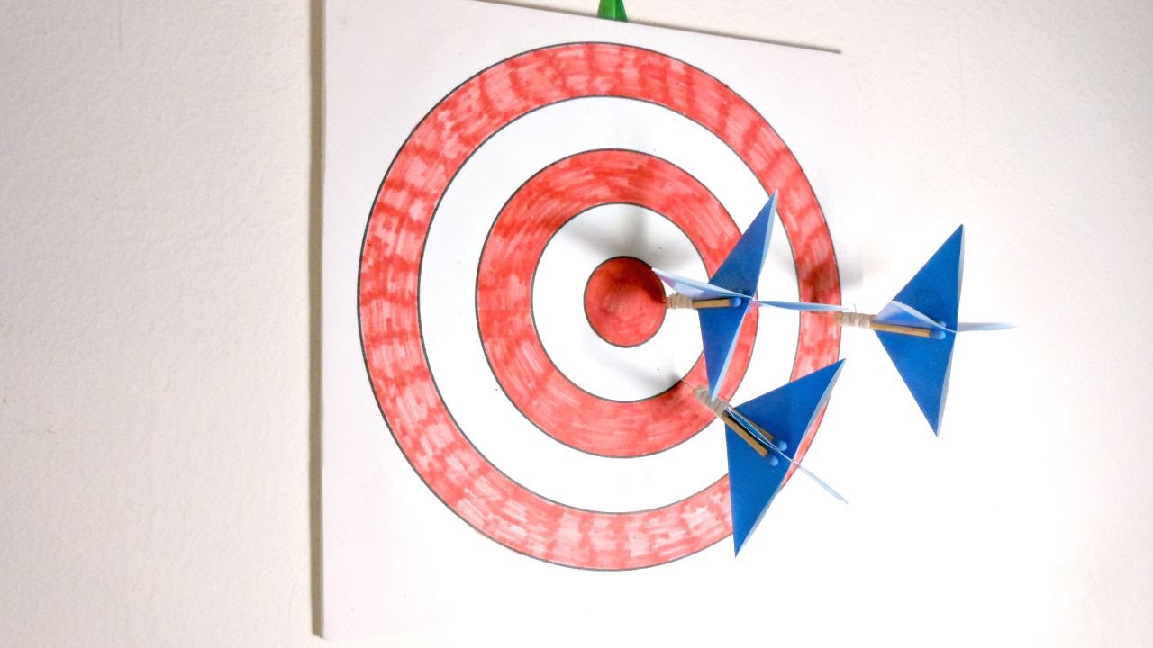 Cómo realizar Dardos caseros | Juego Casero | Mundo@Party - YouTube