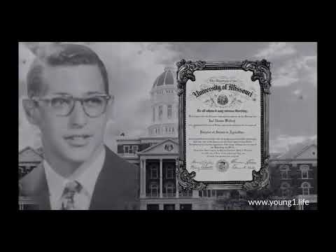 Who is Dr Joel Wallach? - YouTube