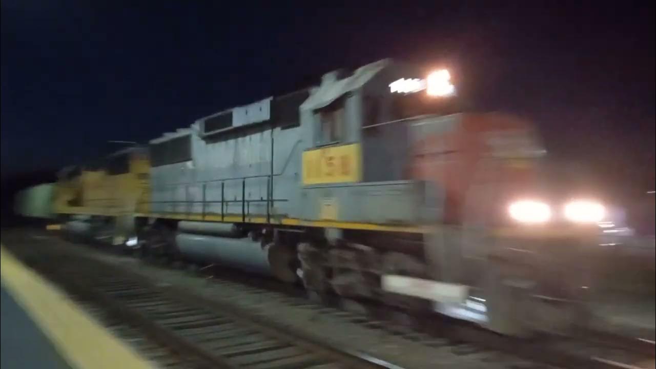 UP 1158 (SSW Paint) Leads LJA50 Flies thru Woodstock 9/19/2022 - YouTube