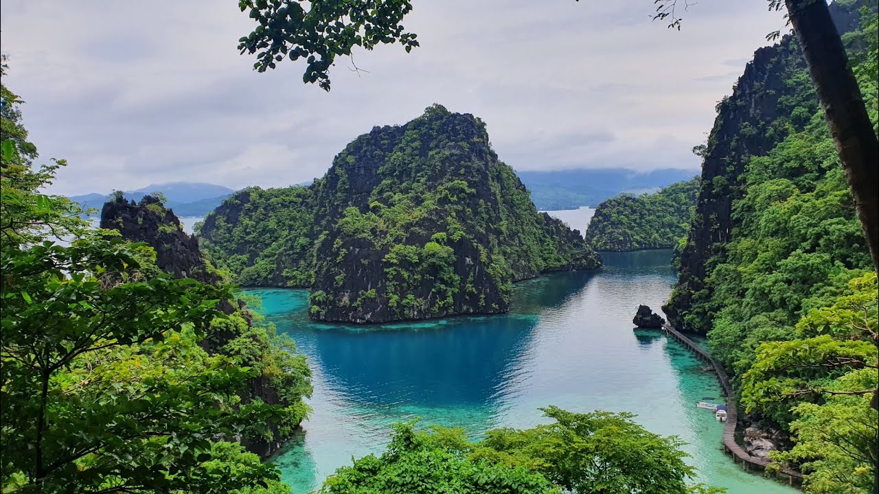 Paolyn Houseboats - Coron, Palawan - YouTube