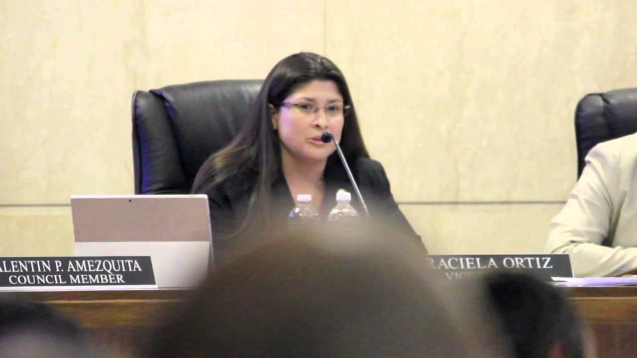 Fresh Faces gets recognized by the City of Huntington Park - YouTube