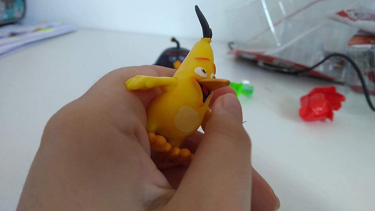 angry birds mission flock pack Chuck e bomba - YouTube