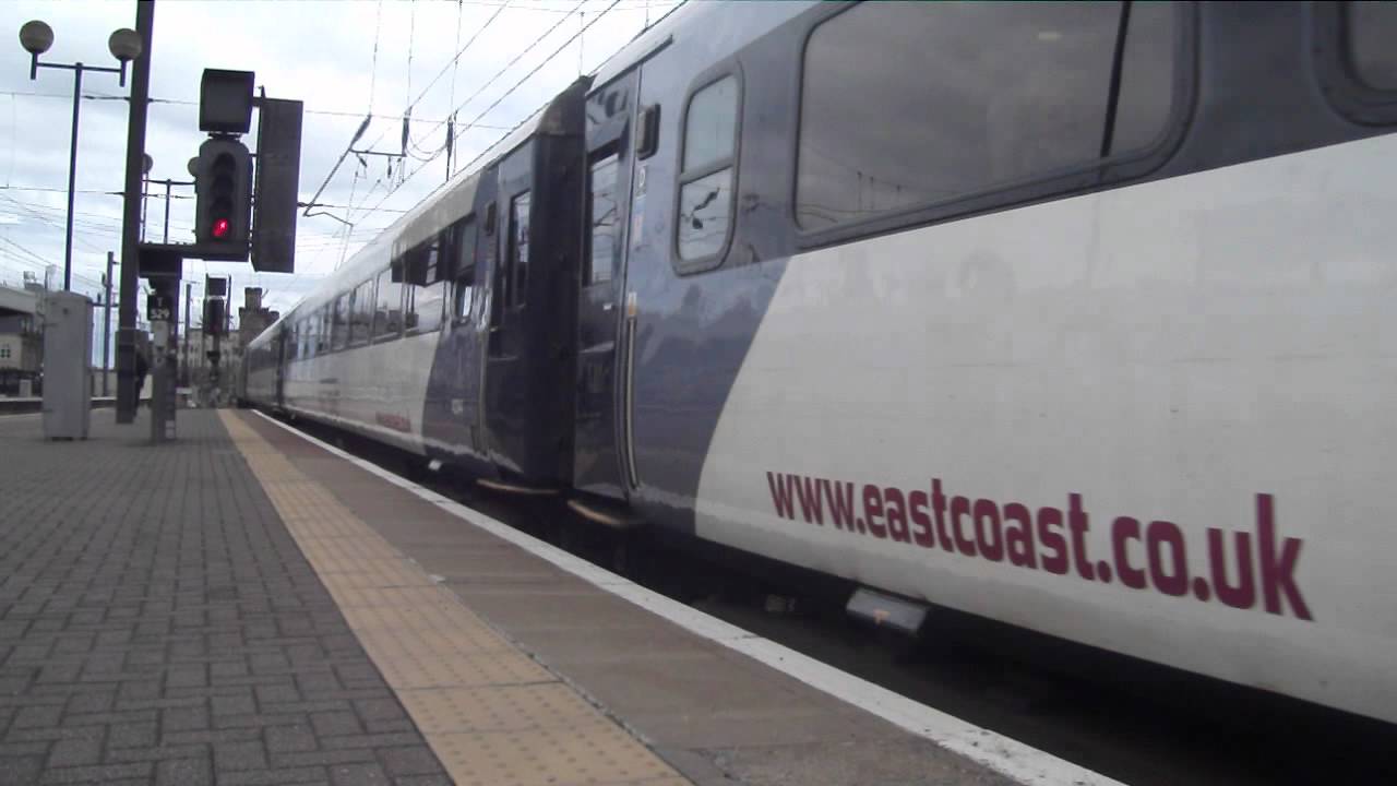 East Coast HST Class 43 "43307" & "43302" Arriving at (NCL) Newcastle ...
