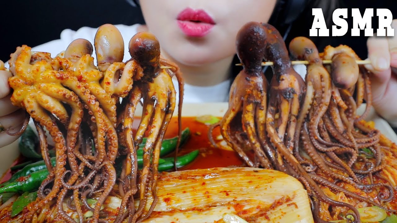 ASMR COOKING OCTOPUS STEW WITH KIMCHI CHEWY CRUNCHY EATING SOUNDS ...