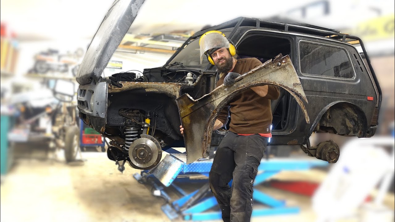 Fixing rust on the Lada Niva. - YouTube