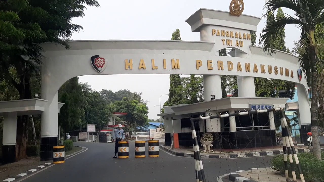 Jalan menuju Halim PK - YouTube