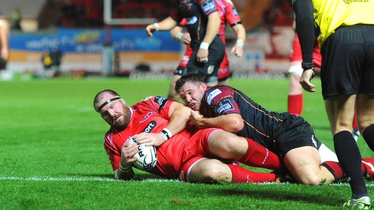 Phil John finishes awesome Scarlet's try! - YouTube