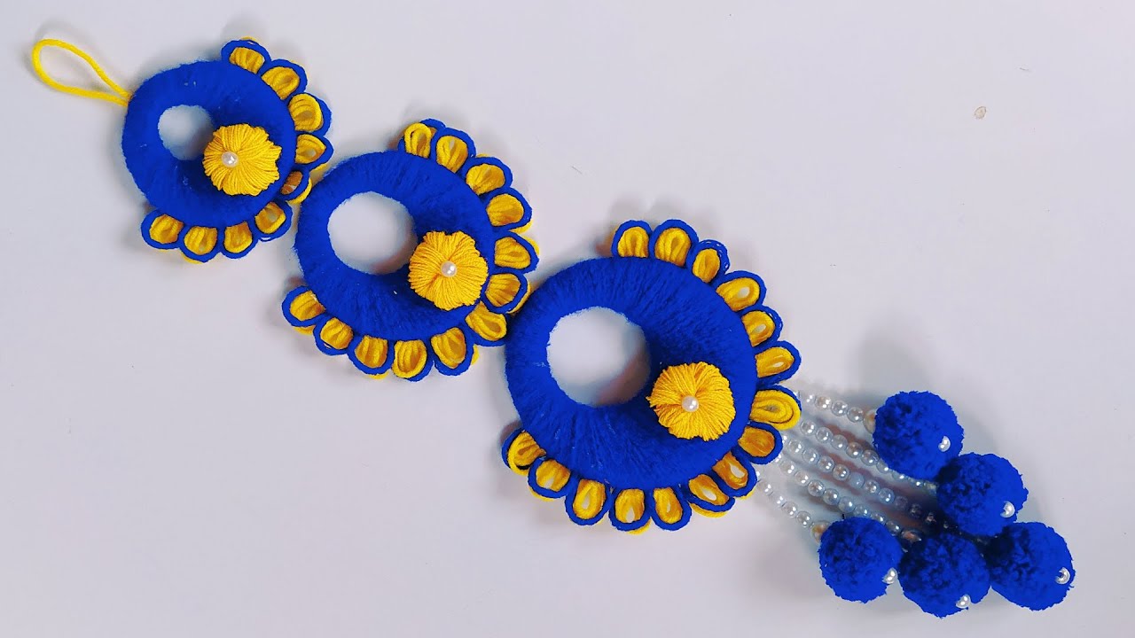 Easy Woolen Flower Wall Hanging | Woolen Thread Wall Hanging Craft ...