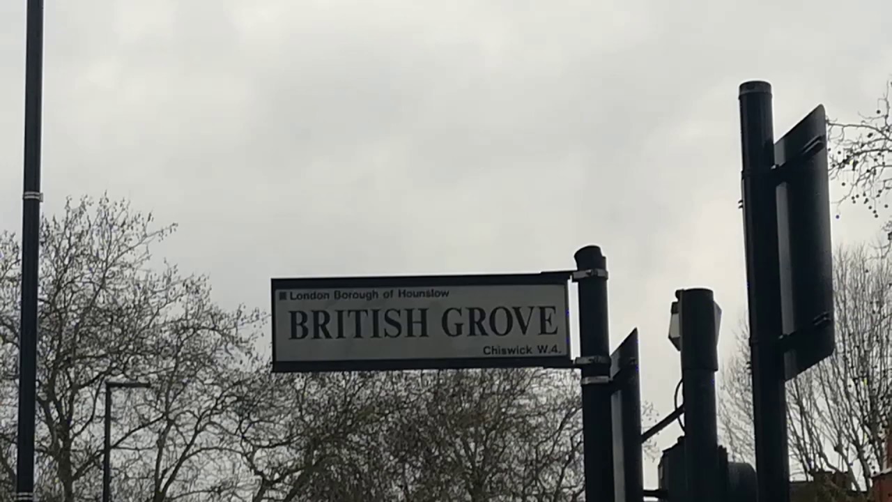 Walking in the British Grove -Roberto Salis- - YouTube