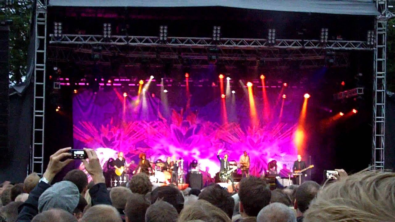 Roxette - The Big L (Slottskogsvallen - 2011.07.24) - YouTube