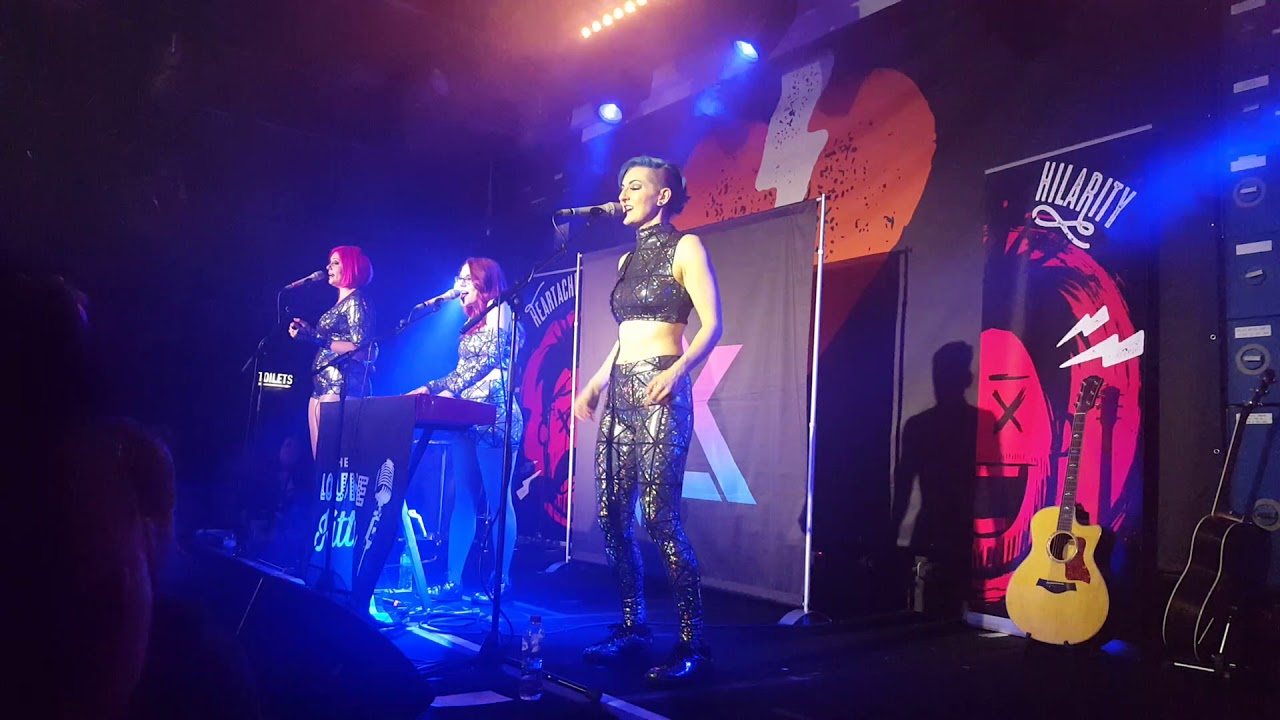 The lounge kittens - YouTube