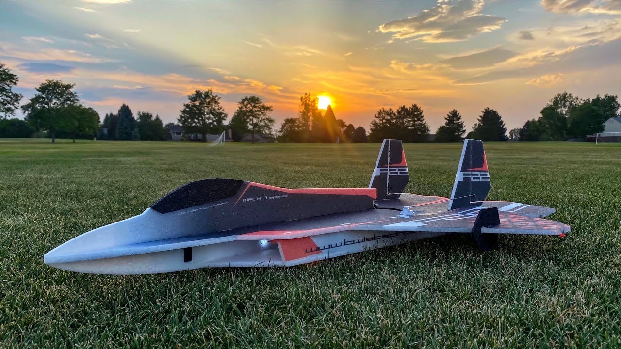 Twisted Hobbys F-22 Raptor Custom Slow Motion Special - YouTube