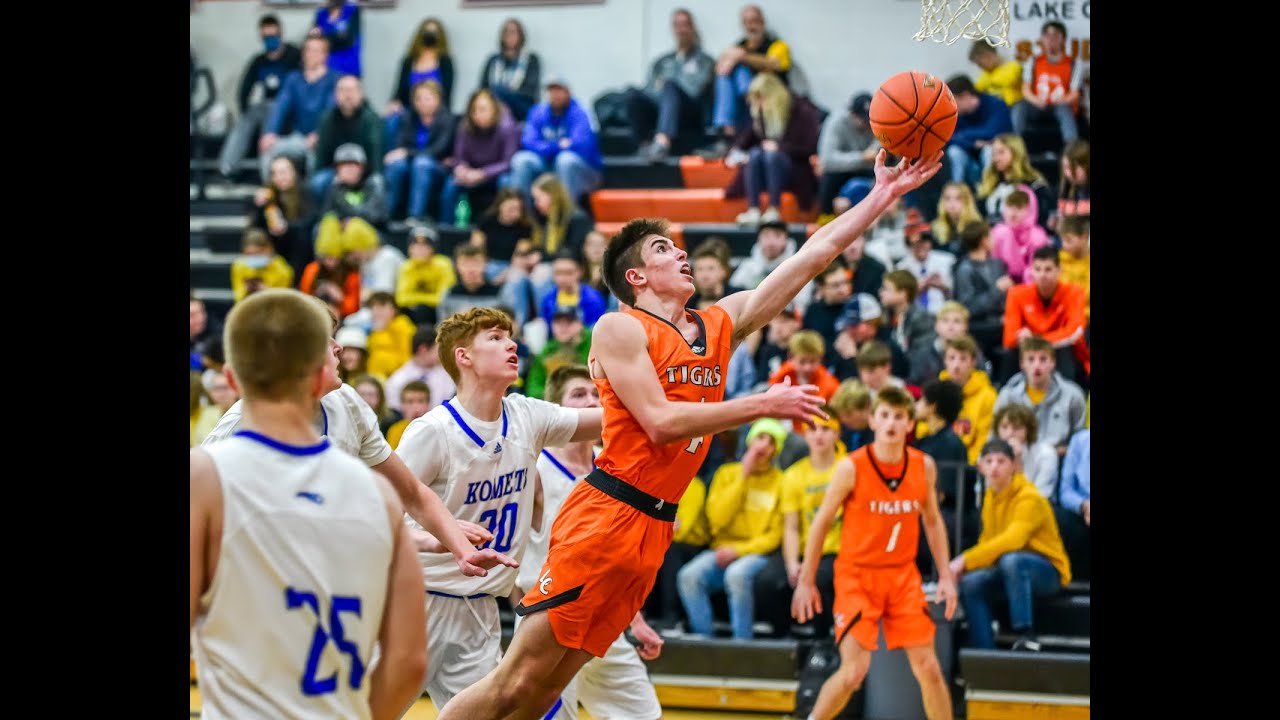 Keegan Ryan 2024 F Lake City (MN) H.S. Sophomore Year 2021-22 Season ...