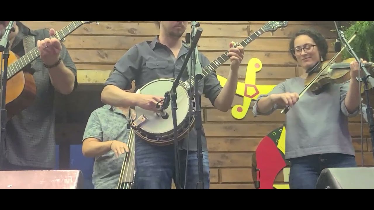 White Freight Liner / Dave Adkins Band - YouTube